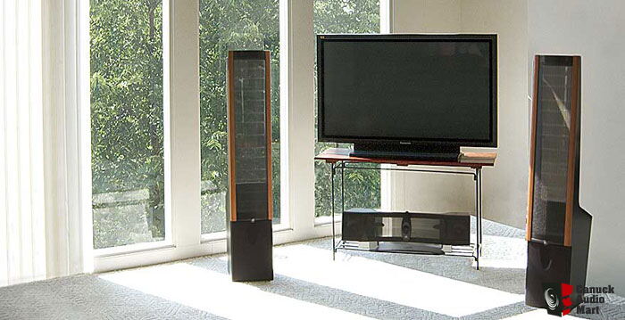 Martin Logan Aeon i Electrostatic speakers Photo #631648 - US Audio Mart