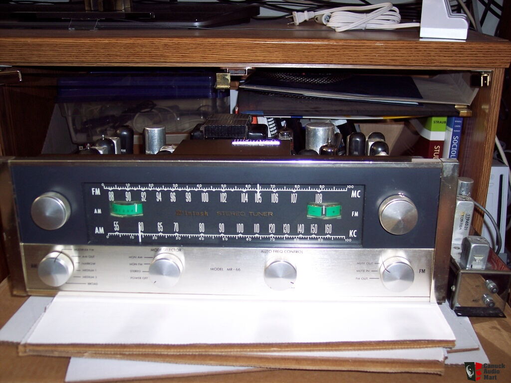 McIntosh Tube Tuner MR66 + MA6 Photo #635470 - US Audio Mart