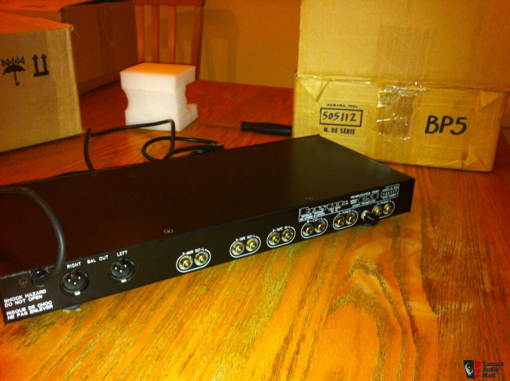 Bryston .5B preamp with phono stage Photo #636023 - US Audio Mart