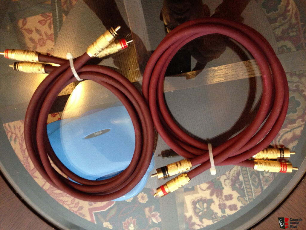 AUDIOQUEST RUBY RCA INTERCONNECT CABLES Photo #638769 - US Audio Mart
