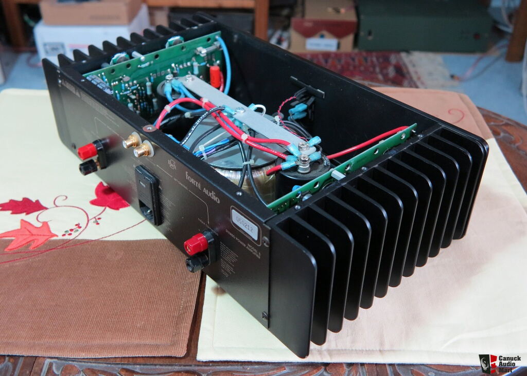 Forté Model 5 power amplifier { price reduced!!! Photo #647560 - US ...