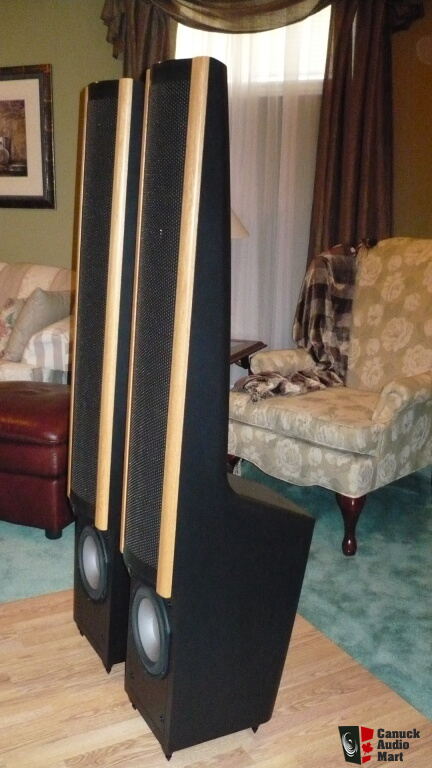 MARTIN LOGAN AEON i'S ---- NEAR MINT Photo #653051 - Canuck Audio Mart