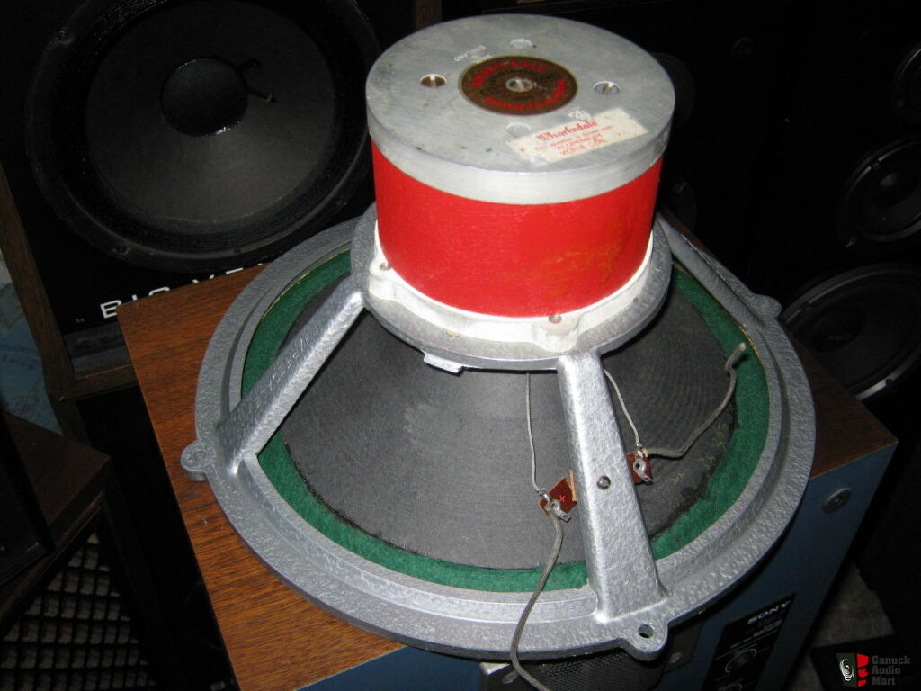 BIG AUDIO STEREO & SPEAKER COLLECTION SELLOFF IN TORONTO OVER 100 ITEMS ...