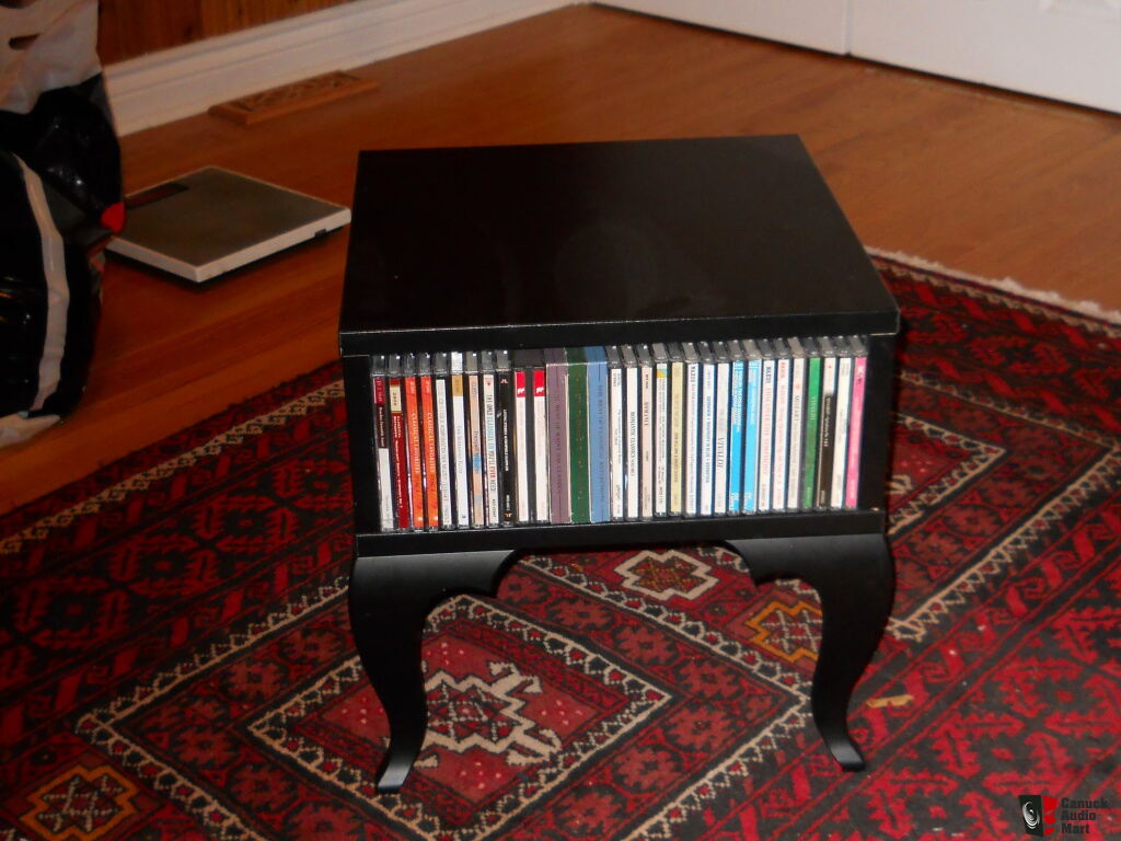 SMALL AMP/TURNTABLE/CDP STAND AND CD RACK Photo #656381 - UK Audio Mart