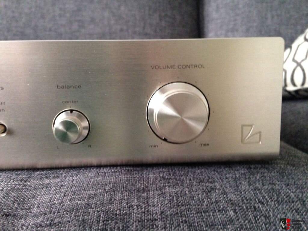 Luxman P-1 (100V-Japanese version) Headphone Amplifier (Local Sale Only ...