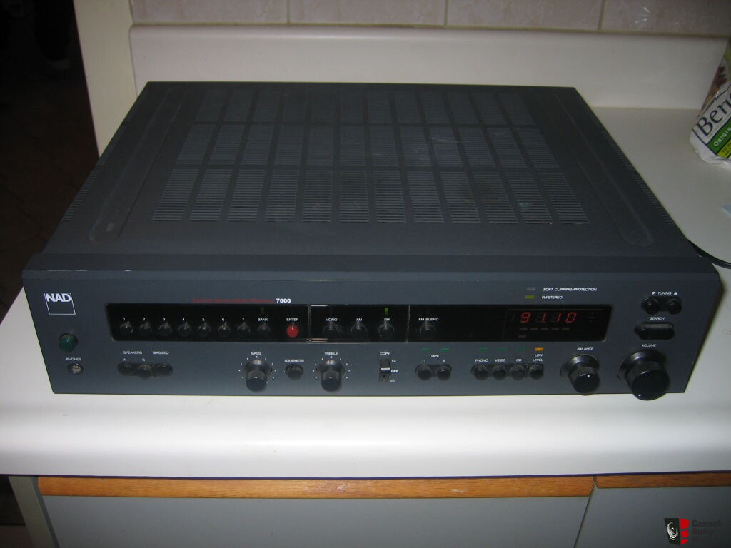 NAD 7000 Stereo Receiver Monitor Series 40 X 2 Watts Per Channel Photo nad-7000-stereo-receiver-monitor-series-40-x-2-watts-per-channel-photo