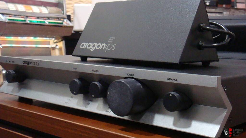 ARAGON AURUM PRE-AMP WITH POWER SUPPLY Photo #702895 - US Audio Mart