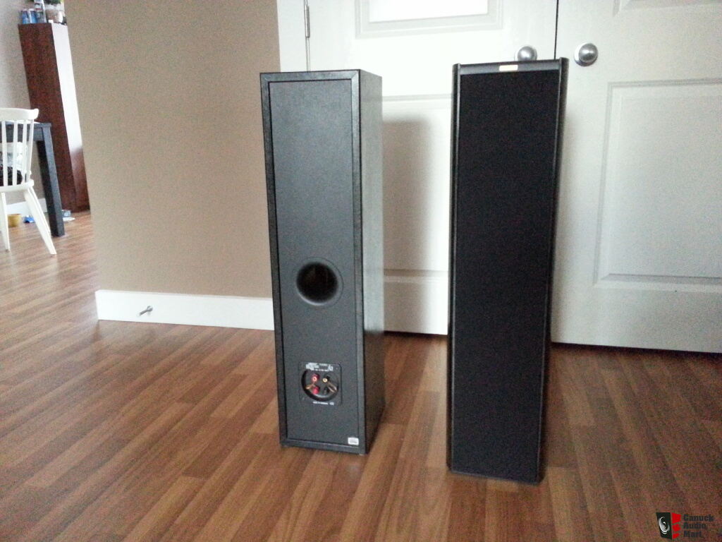 Jamo Classic 6 Audiophile Tower Speakers Photo #706447 - US Audio Mart