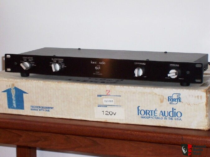 Forte Model 2 Preamplifier - Sold Photo #72628 - Canuck Audio Mart