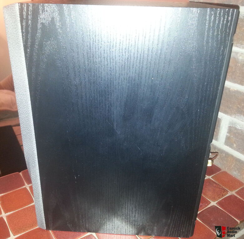 Paradigm Titan v4 Photo #736618 - US Audio Mart