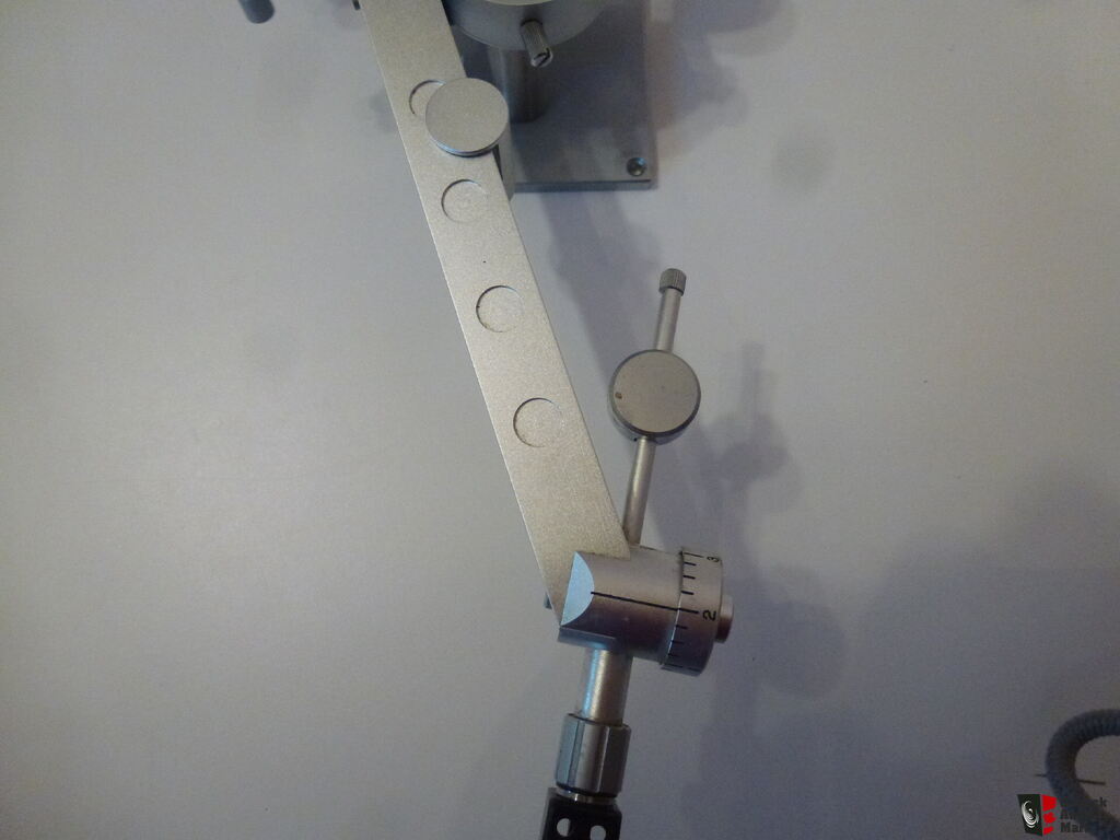 DYNAVECTOR DV505 TONEARM EARLY ORIGINAL Photo #751298 - UK Audio Mart