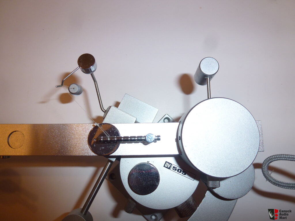 DYNAVECTOR DV505 TONEARM EARLY ORIGINAL Photo #751306 - Canuck Audio Mart