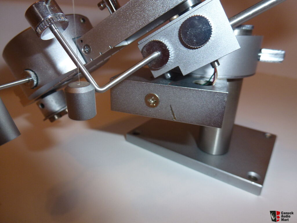 DYNAVECTOR DV505 TONEARM EARLY ORIGINAL Photo #751304 - Canuck Audio Mart