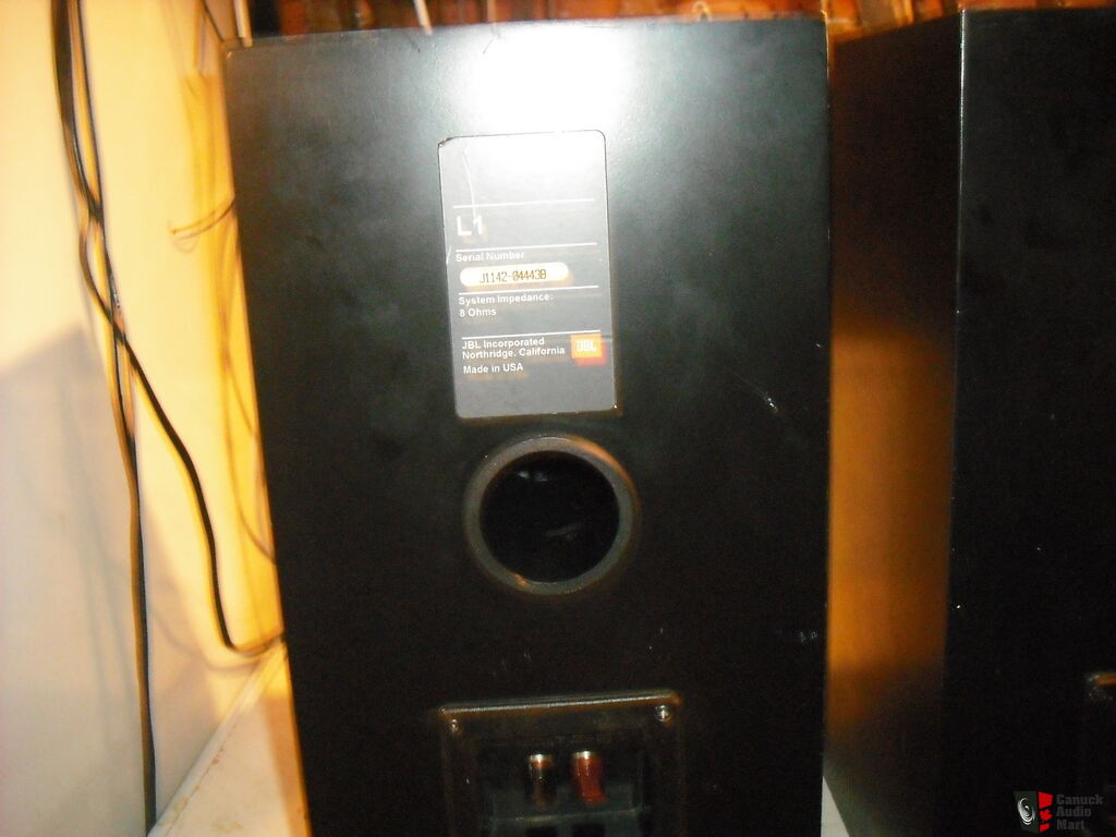 JBL L1 high end bookshelf speakers Photo #751581 - UK Audio Mart