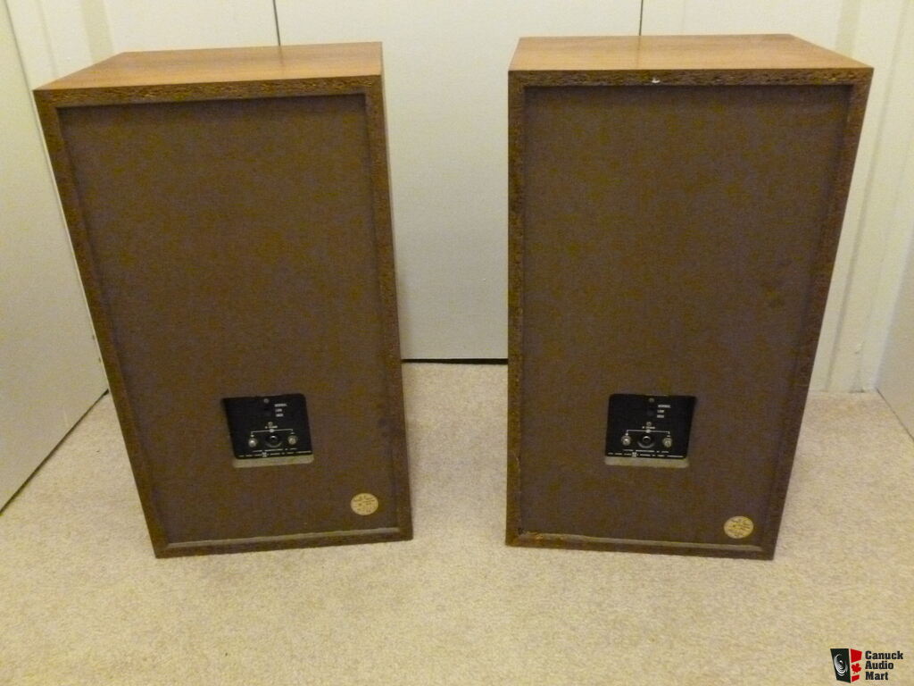 Realistic Nova 6 Speakers Photo #754772 - US Audio Mart