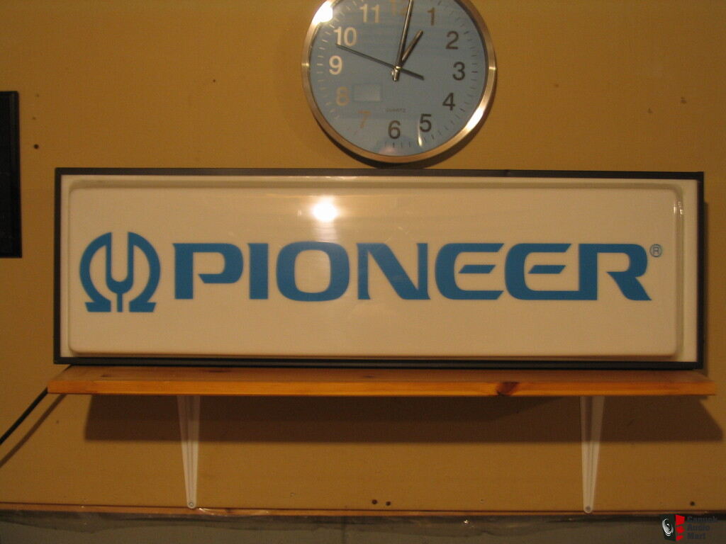 PIONEER Sign-Lighted Photo #762970 - Canuck Audio Mart