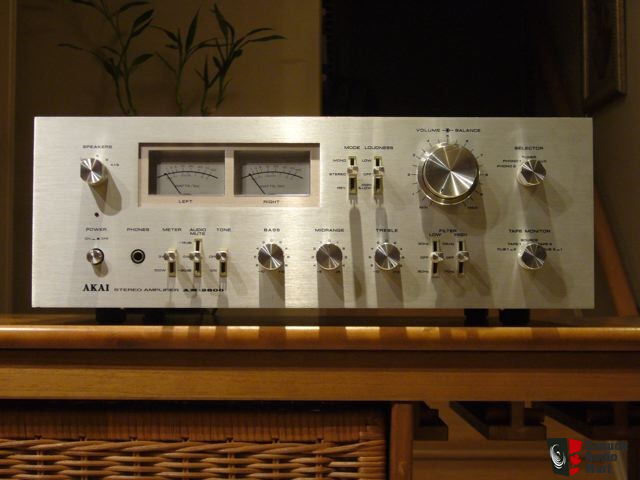 AKAI 2800 Power Amplifier 2x80W RMS Photo #76814 - Aussie Audio Mart