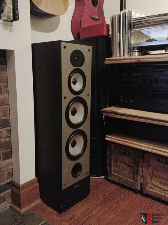 Vintage set of Paradigm 11SE MKIII speakers versatile great sound For ...