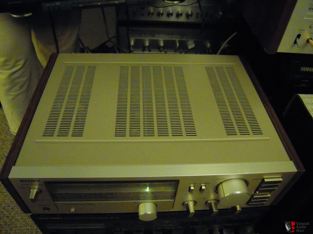 Sony STR-V25 Receiver Photo #786012 - US Audio Mart