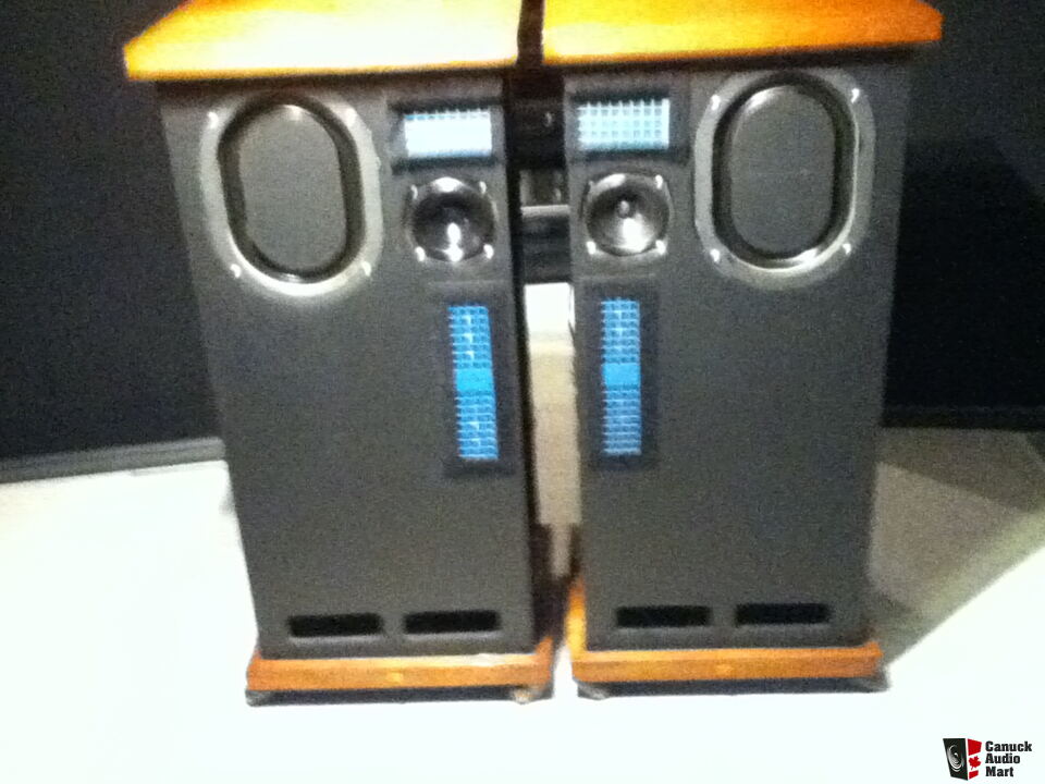 ESS Transtatic speakers Photo #798593 - UK Audio Mart