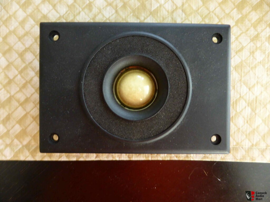 RARE* Monitor Audio Model MA1 floor standing speakers - reduced price ...