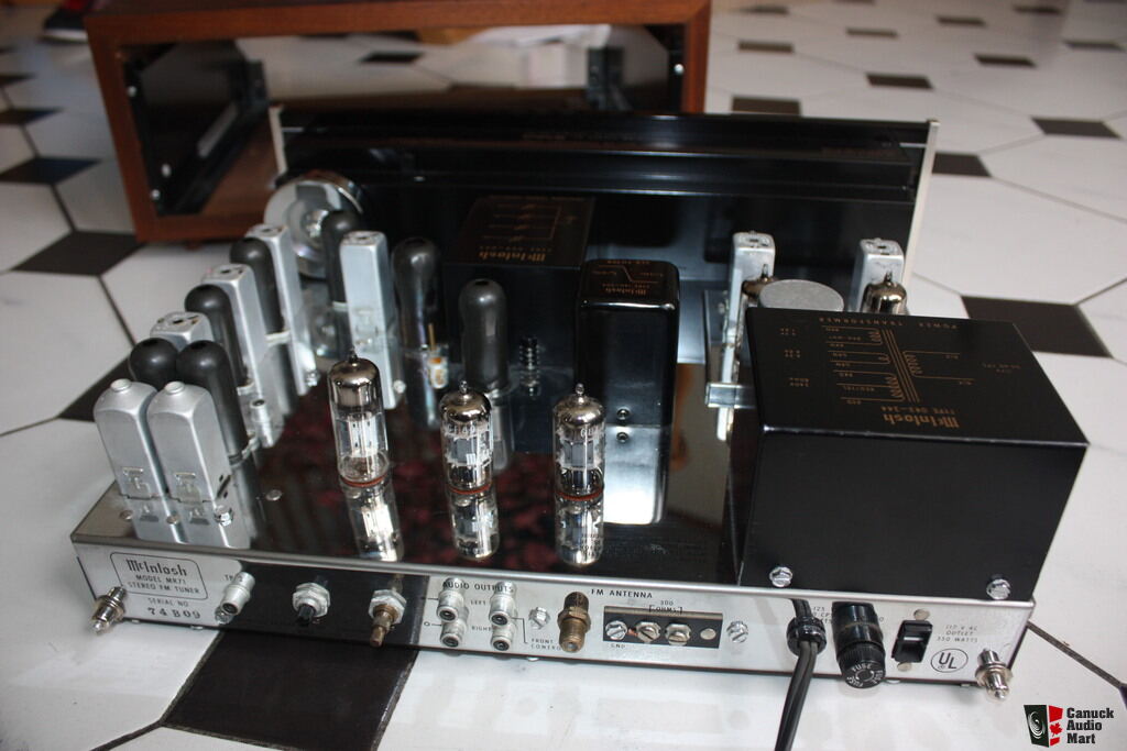 McIntosh MR71 analogue tube tuner - original, with wood cabinet Photo ...