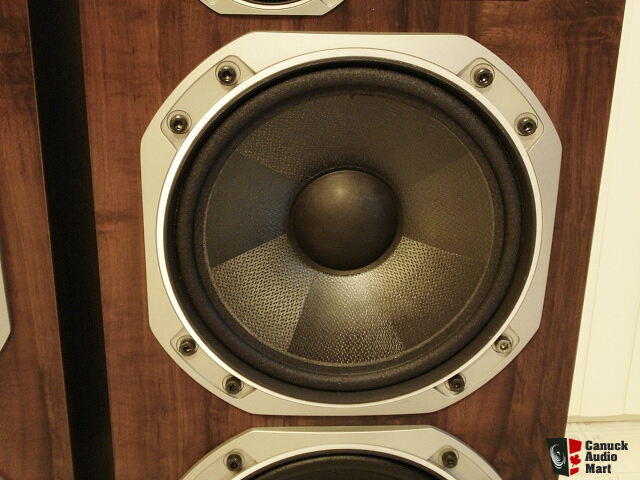 SANSUI XL-500 4-WAY SPEAKERS Photo #815568 - UK Audio Mart