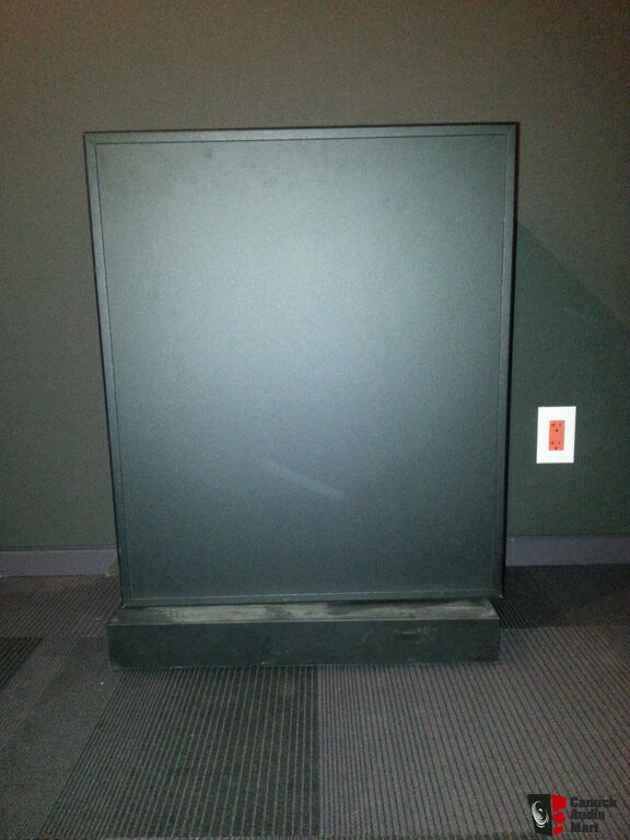 Pair of JBL 3677 Screen Channel System Speakers Photo #817709 - UK ...