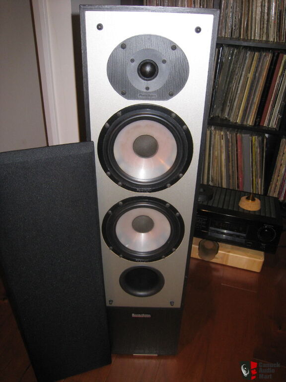 Paradigm 7se MK3 speakers Photo #823745 - Canuck Audio Mart