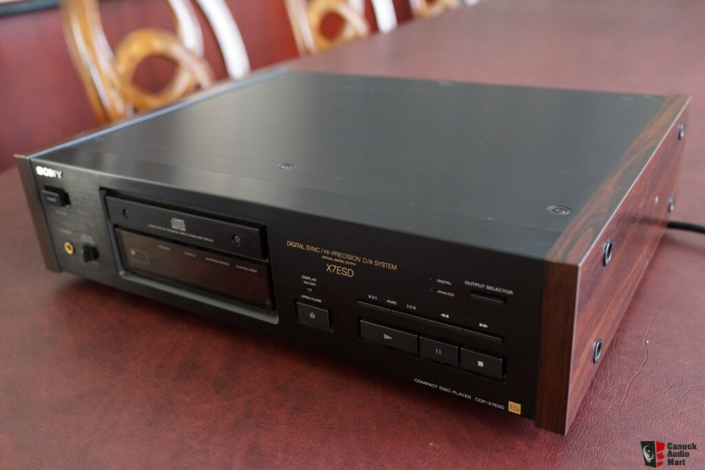 SONY CDP-X7ESD With side Rosewood Panels Photo #828168 - US Audio Mart