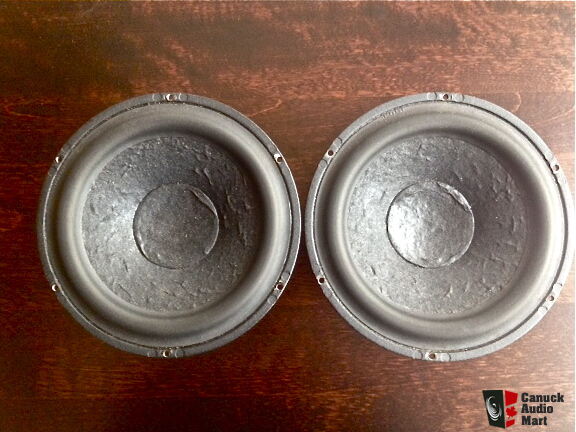 ScanSpeak 18W/8545-00 carbon paper cone drivers (two) Photo #830976 ...