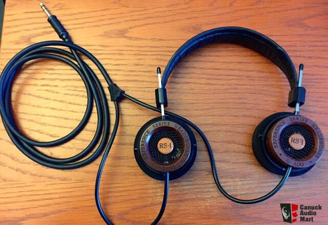Vintage RS1 with RS1i drivers. outer damage to one wooden cup. see pics