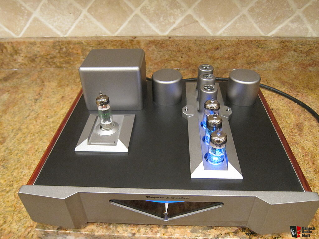 Fosgate Signature Phono Stage Photo #845095 - UK Audio Mart