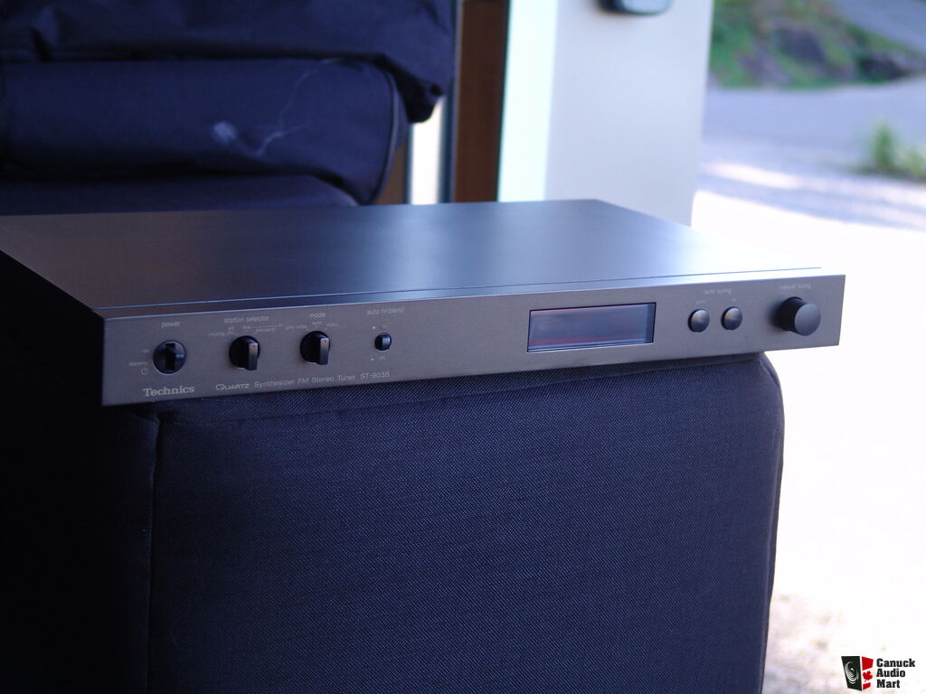 Technics ''Professional Series'' Tuner ST-9038 Photo #847777 - Canuck ...