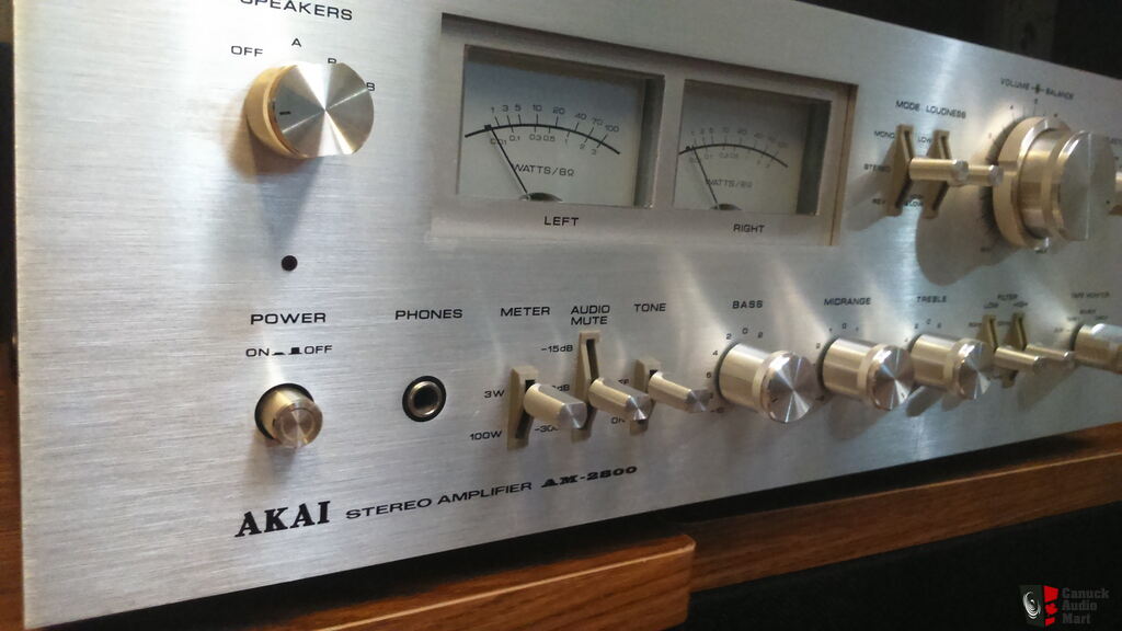 AKAI VINTAGE AMPLIFIER AM-2800 Like New Photo #848720 - US Audio Mart