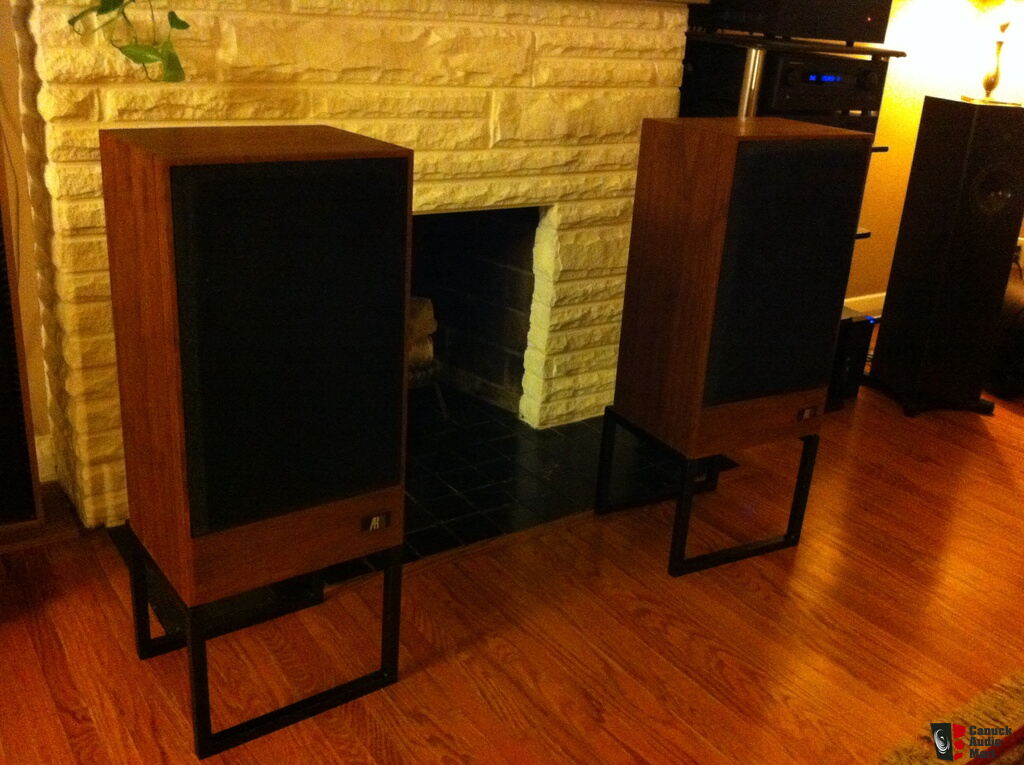 Acoustic Research AR 11 speakers Photo #857353 - Canuck Audio Mart