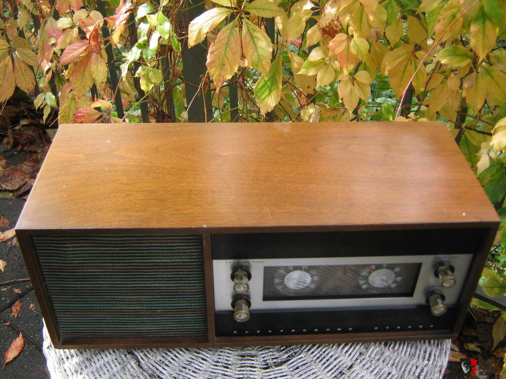 Vintage ElectroHome Tube Radio Photo #864495 - Canuck Audio Mart