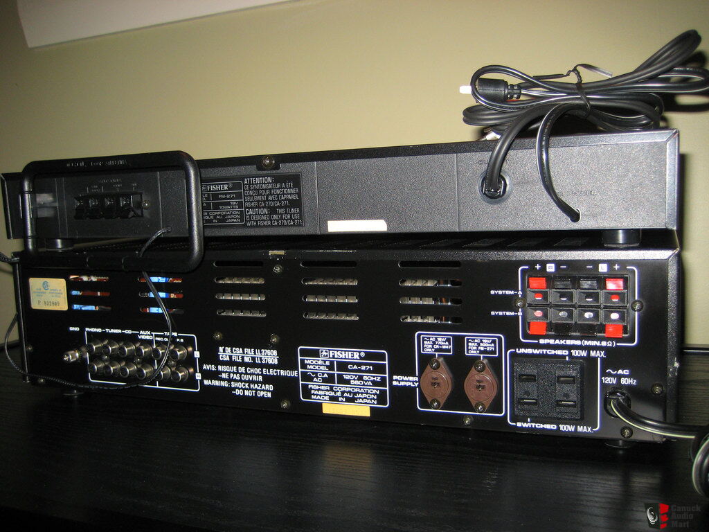Fisher Integrated Amplifier CA-271 & Stereo Synthesizer AM/FM Tuner ...
