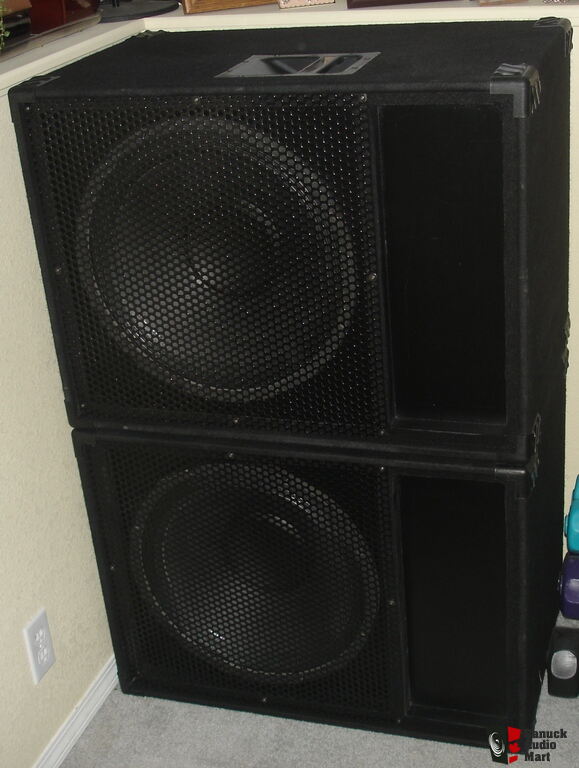 Eminence Omega Pro 18" Loudspeakers - Pair - Price Reduced Photo ...