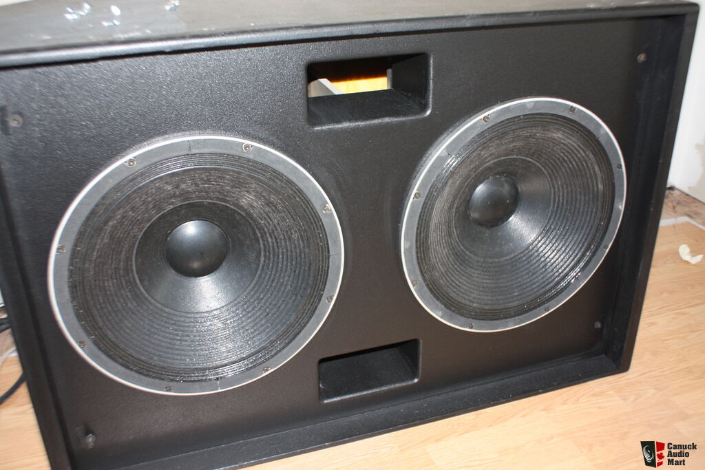 meyer sound Photo #879980 - US Audio Mart