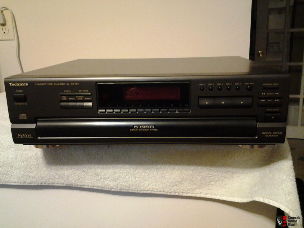 Technics 5 disc player model PD-787 Photo #882182 - Canuck Audio Mart