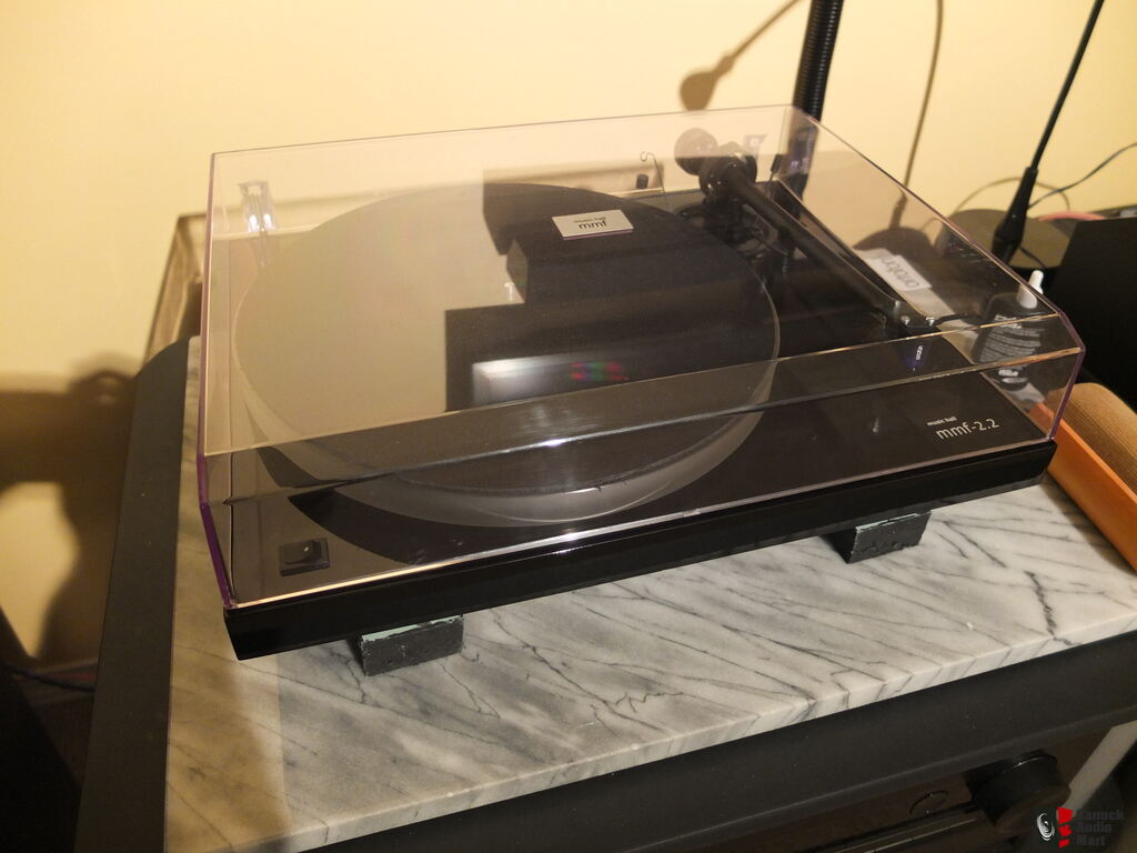 Upgraded Music Hall Turntable MMF-2.2 with New Ortofon 2M Blue ...