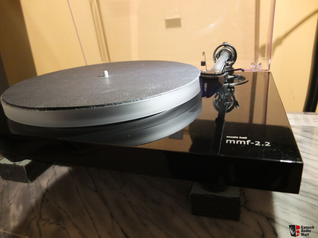 Upgraded Music Hall Turntable MMF-2.2 with New Ortofon 2M Blue ...
