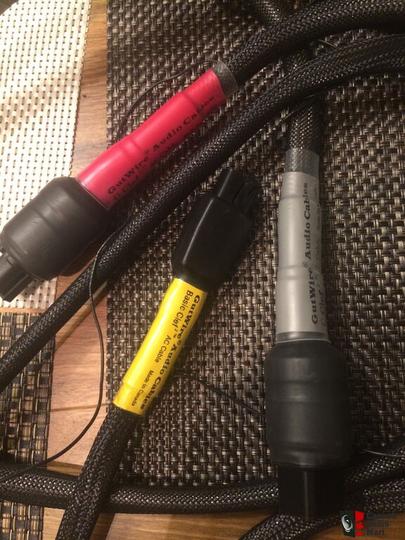 GutWire MaxCon Xtreme Power Conditioner (SOLD) + assorted GutWire power ...