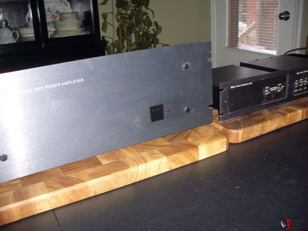 PS AUDIO MODEL ONE AMP, PSIII PHONO PREAMP, CONTROL CENTRE Photo ...
