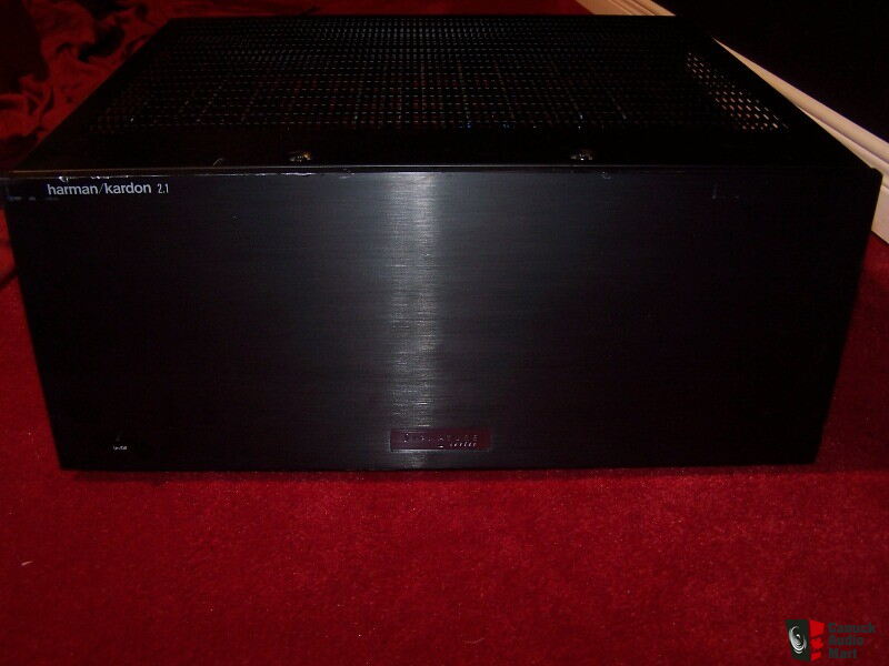 Harman Kardon Signature 2.1 Amp (5-ch) Photo #91336 - Canuck Audio Mart
