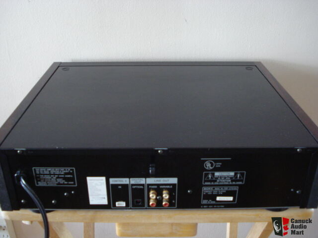 Sony CDP-C701ES CD Player Photo #924370 - Canuck Audio Mart
