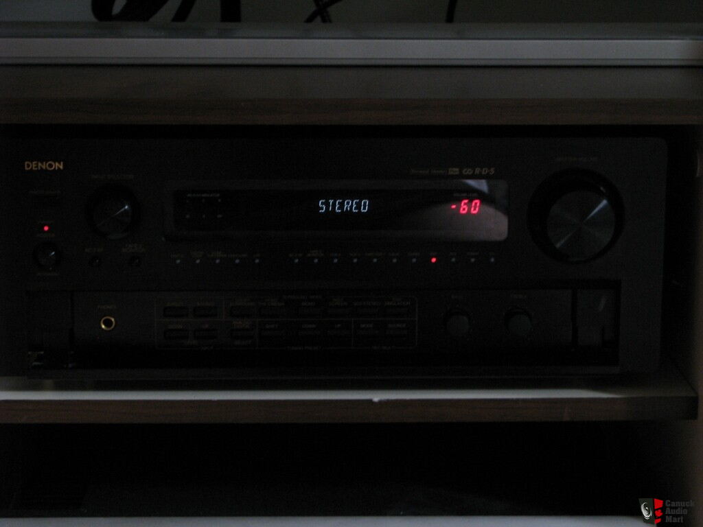 Denon AVP-8000 Preamp Processor Photo #93041 - Canuck Audio Mart