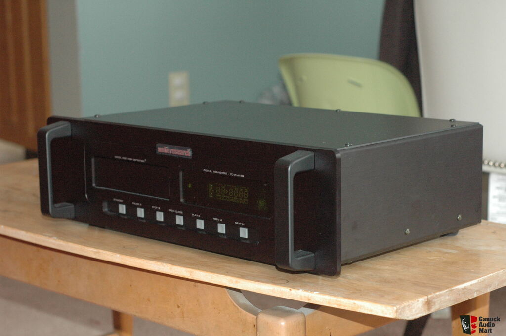 Audio Research CD2 Photo #931610 - Canuck Audio Mart