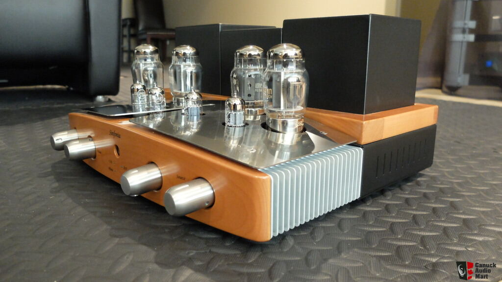 UNISON SINFONIA TUBE INTEGRATED AMPLIFIER Photo #947717 - UK Audio Mart